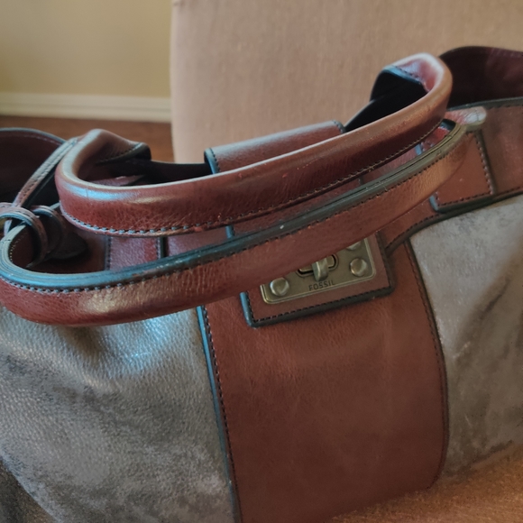 Fossil | Bags | Rare Fossil Vintage Reissue Weekender Leather Bag ...